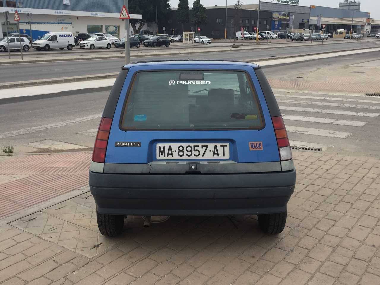 Renault R5, 99.000 km, Nuevo - Autos Dat
