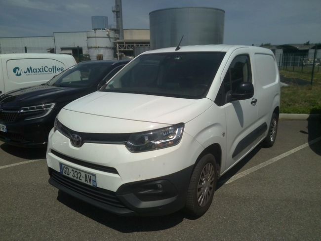 CSV Motor - Toyota Proace 1.5D 100CV CITY BUSINESS 3 PLAZAS